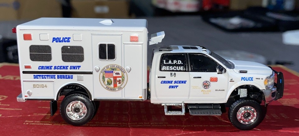 Kitbash 1/64 1-1 Custom WALK IN RESCUE Los Angeles Police Department ...