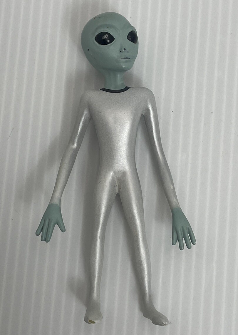 1996 Shadowbox Grey Alien Lifeform Figure 4.25” Figurine | eBay