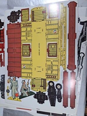 LIONEL PAPER TRAIN Engine Tender Box Car Caboose Greenberg Repro NEW ...