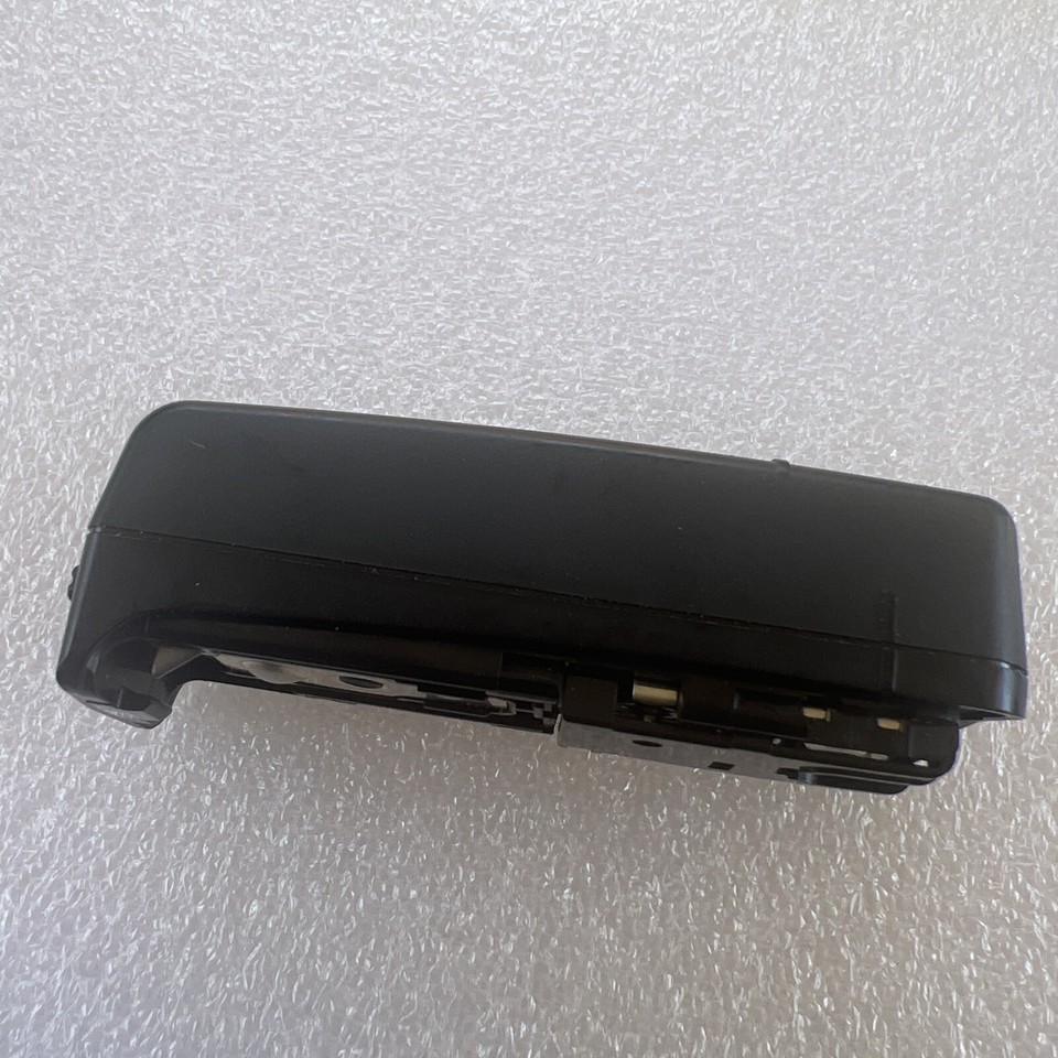 Nikon SD-800 Quick Recycling Battery Pack for Speedlight SB-800 Flash ...