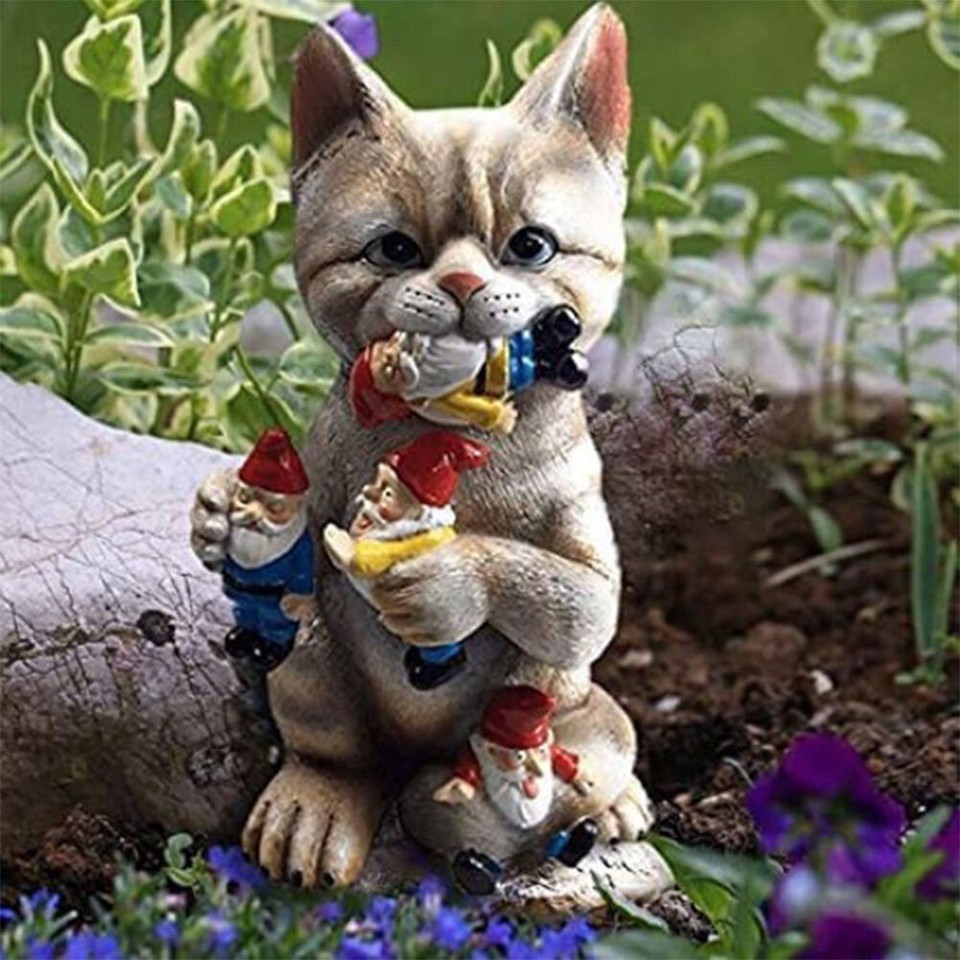 Cat Eating Gnomes Statues Decorative Garden Ornament Resin for Garden ...