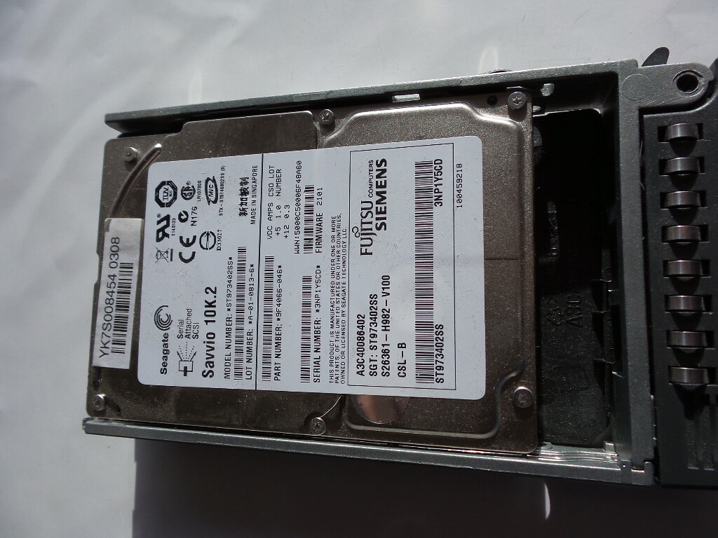 Fujitsu S26361-H982-V100 - 2.5" 73GB 10K SAS Hard Drive HDD A3C40086402 ...