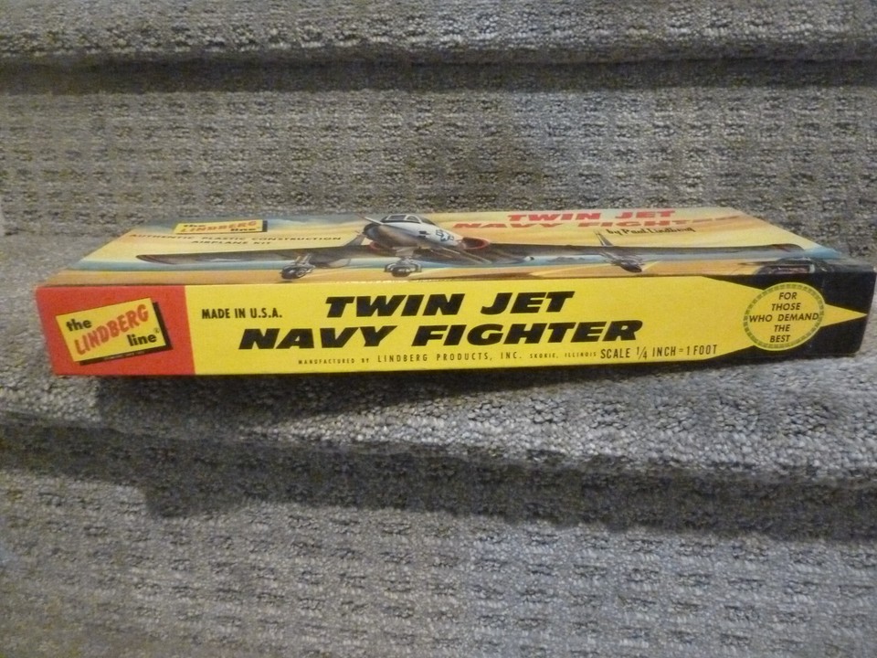 The Lindberg Line Twin Jet Navy Fighter airplane model kit 556-98 BRAND ...