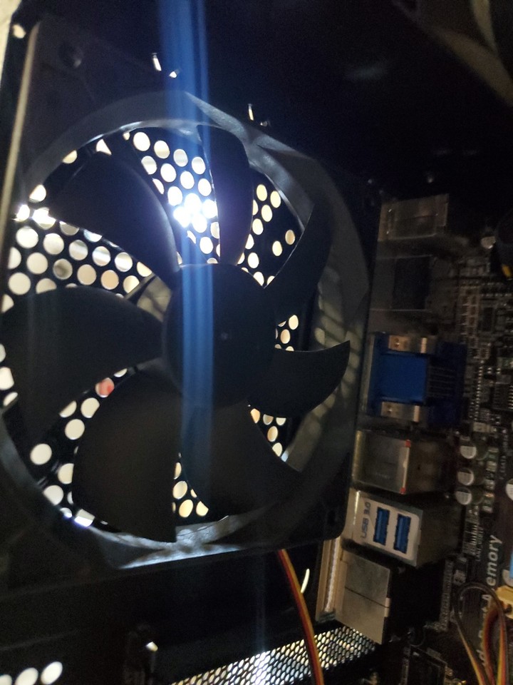 Custom Desktop PC - AMD Phenom II X4 970 - 16GB (4GBx4) DDR3 1600 ...