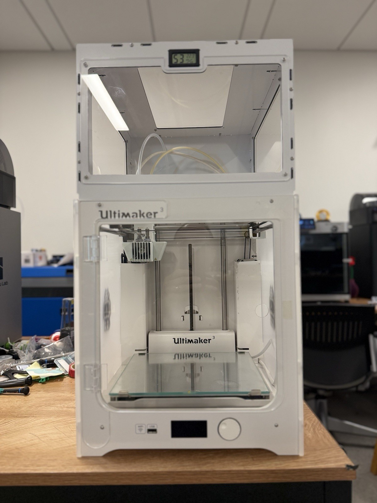 Ultimaker 3 Dual Extrusion 3D Printer with Bonus Enclosure +4 Rolls of ...