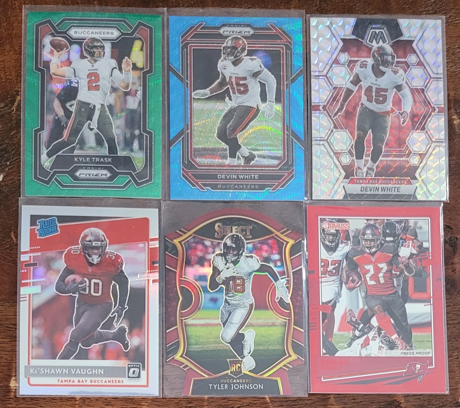 NFL Tampa Bay Buccaneers 80 Card Lot #d, Prizms, RC, Inserts - Mayfield ...