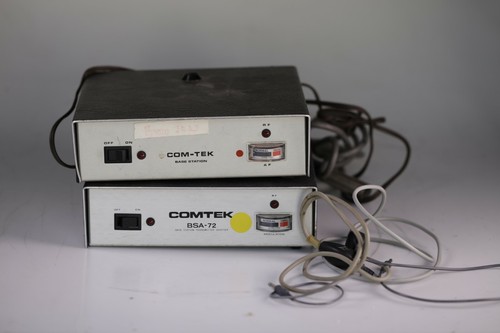 Comtek earwig transmitter system with 2 base stations BSA-72 + 5 ...