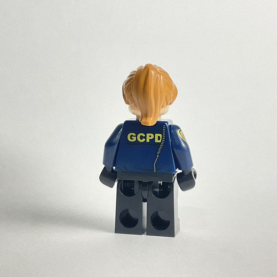 LEGO The LEGO Batman Movie sh346 GCPD Officer Female Minifigure Great ...