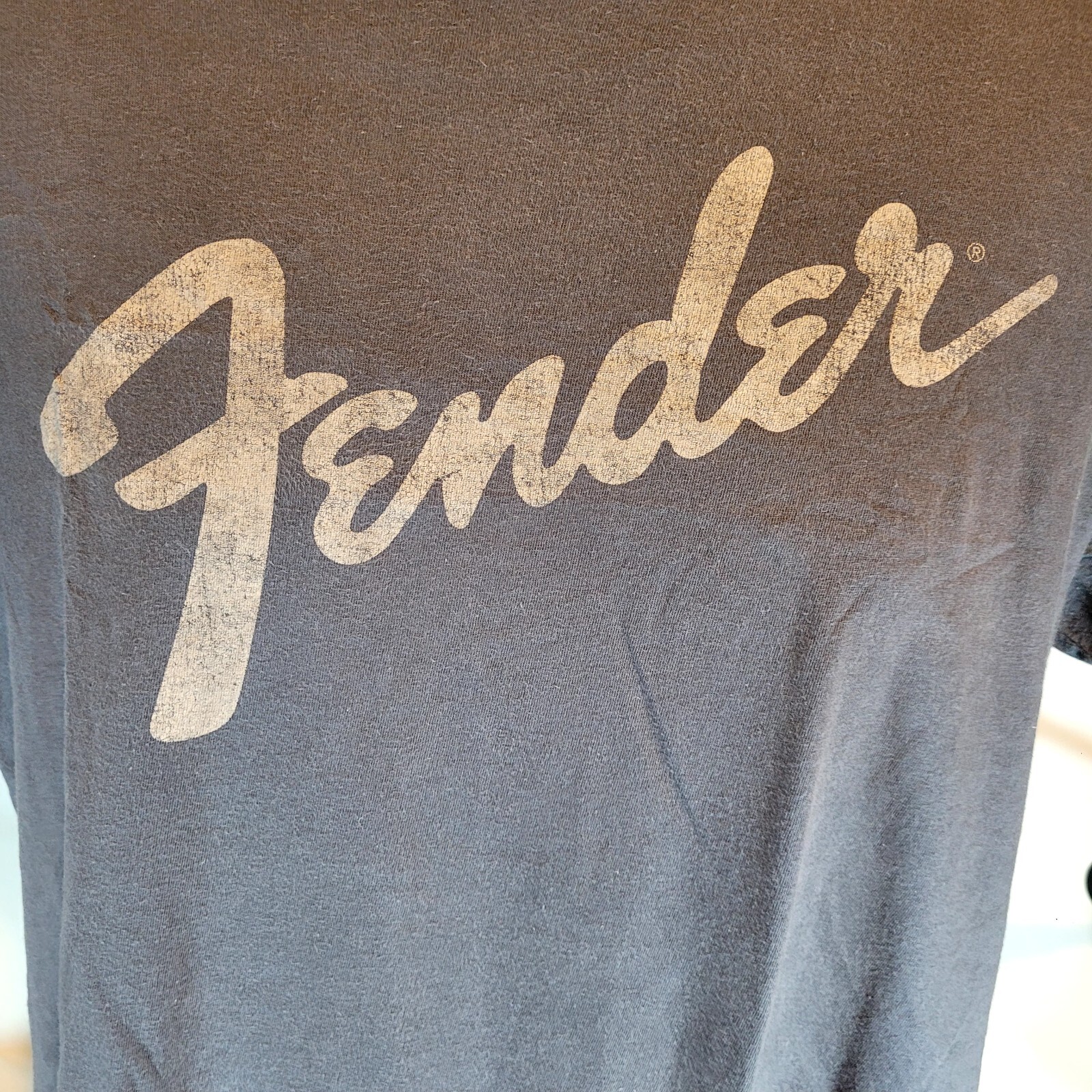 Mens Distressed Fender T-Shirt Logo Large Blue Short Sleeve | eBay