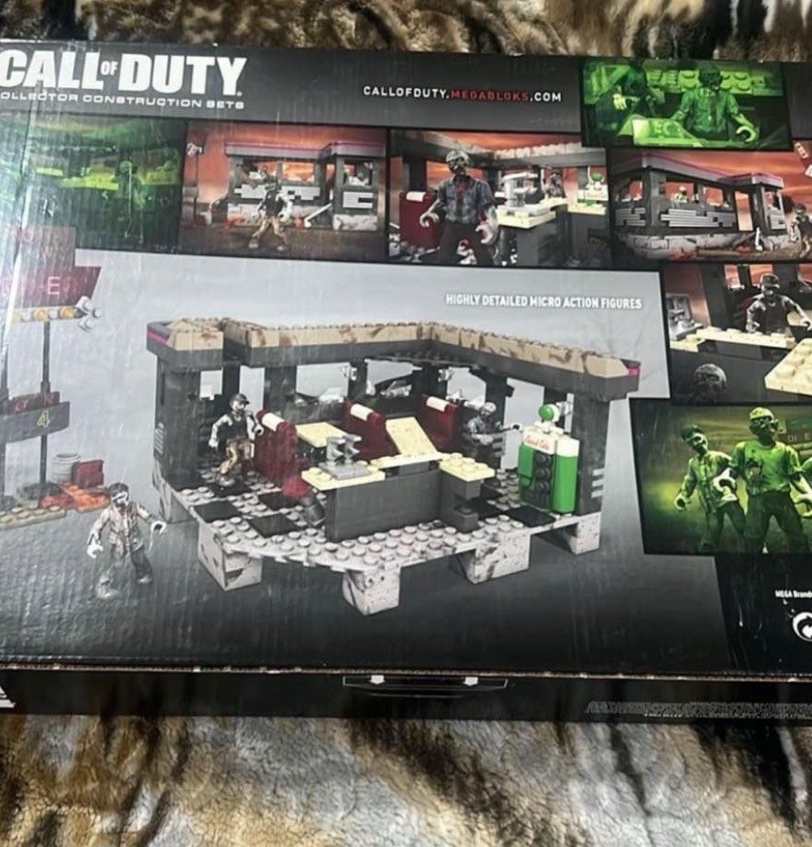 Mega Bloks Call of Duty Zombies TranZit Diner Construction Set (CNG84 ...