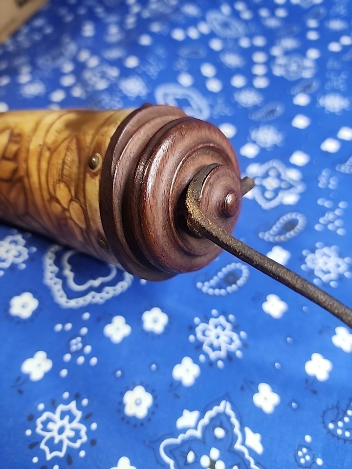BLACK POWDER MUZZLELOADER CUSTOM SCRIMSHAW LION POWDER HORN POWDER SHOT ...
