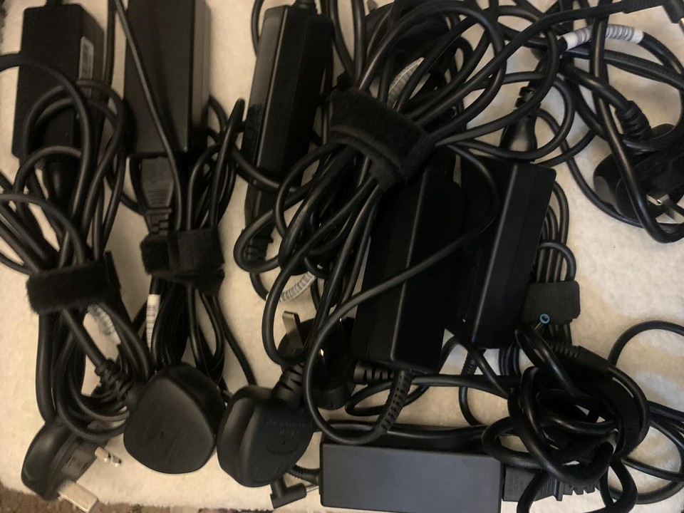 HP 854054-002 19.5V 2.31A Blue Tip Power Supply 6x Joblot 2 - Bargain ...