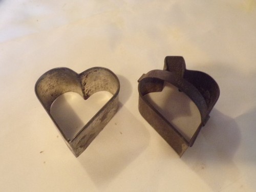 Primitive Metal Heart Shape & Spade Biscuit Cookie Cutters Forged ...