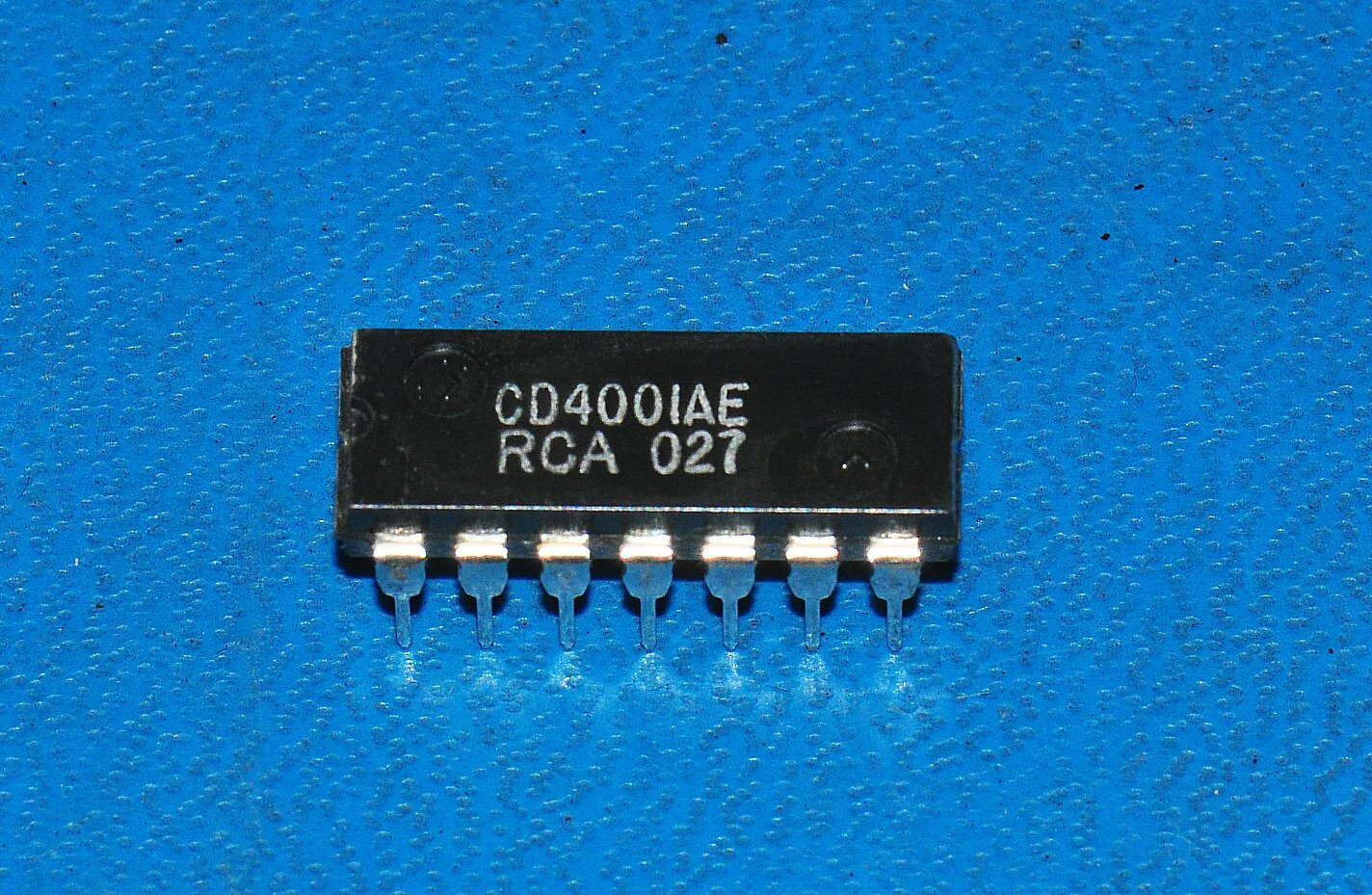 3 Pcs. RCA CD4001AE IC Chips - Vintage NOS for sale online | eBay