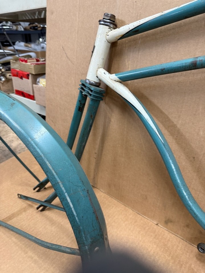 Hawthorne 26" Mens Bicycle Frame Set Forks Fenders Sprocket Rack ...