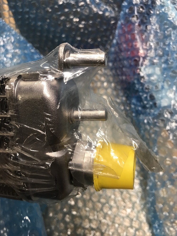 Engine Oil Cooler 2205000500 Fits 2003 MERCEDES BENZ Cl55 AMG OEM for ...