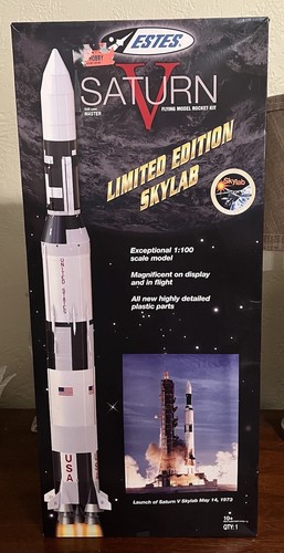Estes Saturn V Limited Edition Skylab Flying Model Rocket Kit Open Box ...