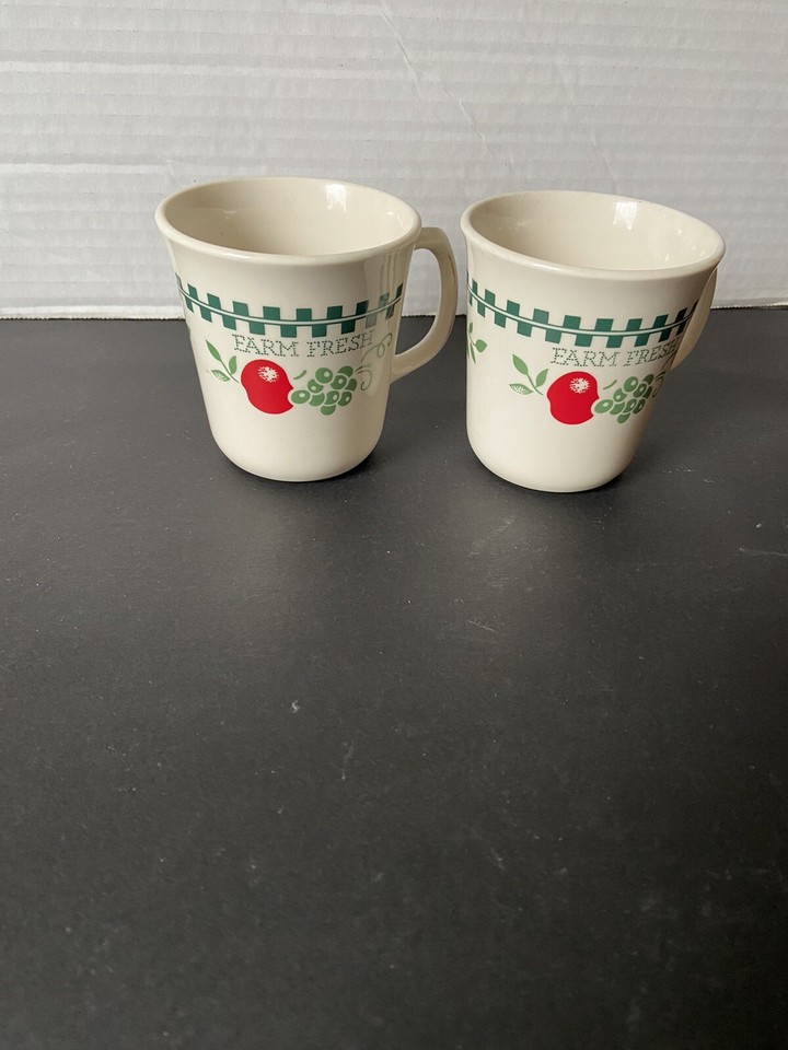 (2) Corelle Corning Farm Fresh Coffee/Tea Mug Red Apple | eBay