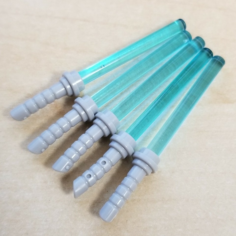 Lego Star Wars - Lot x5 Curved Hilt Trans Light Blue Blade Lightsaber ...