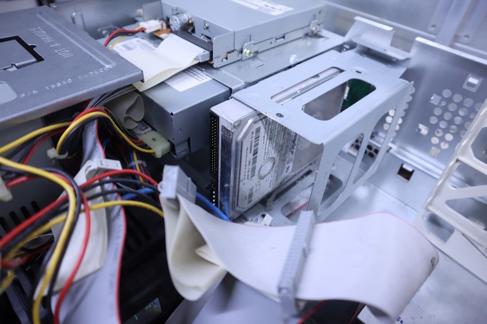 Used Original Vintage Dell OptiPlex Desktop Computer GXa PC Pentium II ...