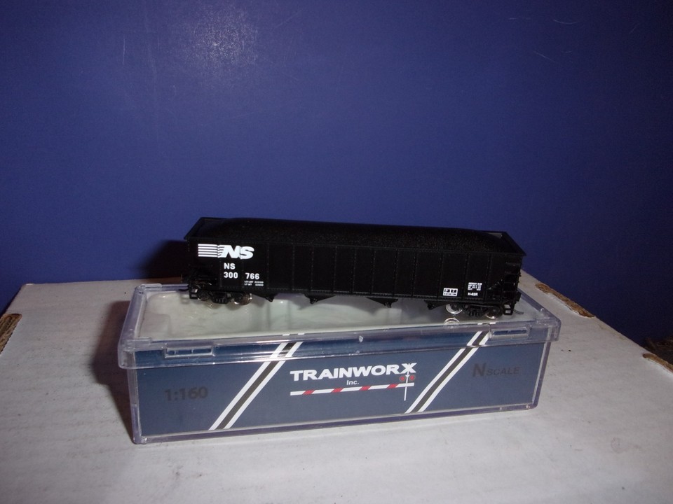 N SCALE TRAINWORX 2413-20 NORFOLK SOUTHERN/300766 100 TON QUAD HOPPER ...