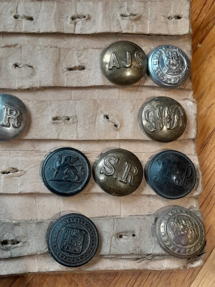 21 x Railway buttons small 16mm ELR SR AJS GWR LNER | eBay UK