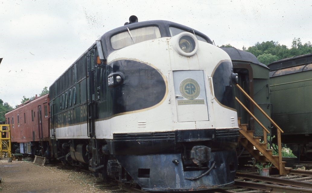 SOUTHERN RAILWAY Railroad Streamliner Locomotive 6100 Original Photo ...