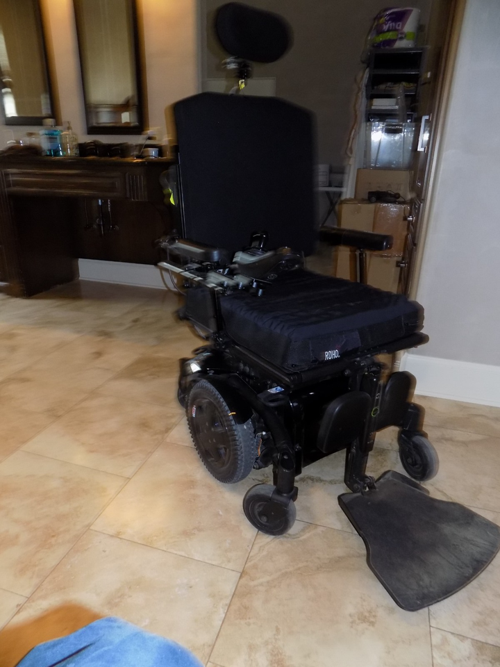 Invacare TDX SP2 HD Motorized Wheelchair - Heavy Duty, Reclining ...