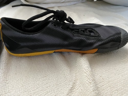 Tesla BareTrek Barefoot Men's Trail Running Shoe Mult… - Gem