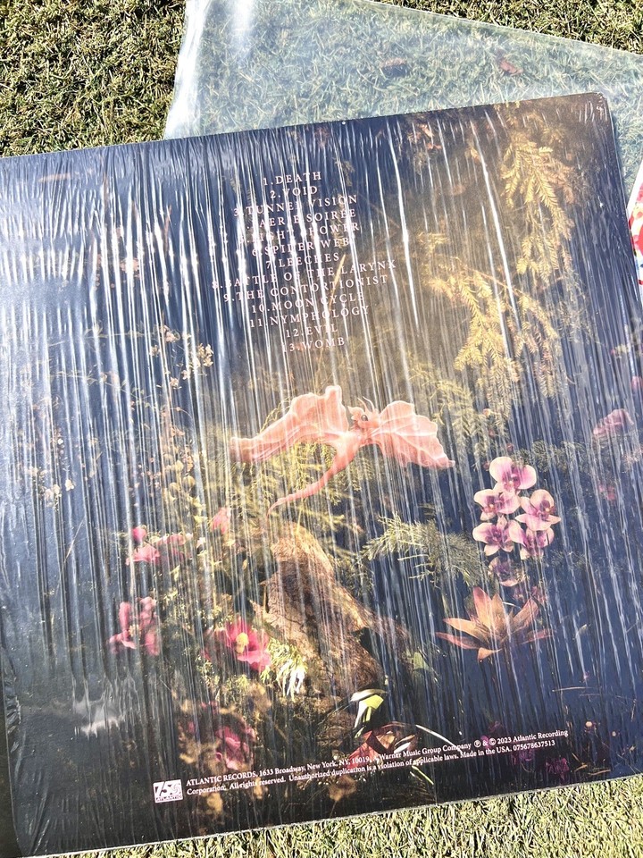Melanie Martinez Portals Tour Vinyl /w Signed Art Card + 3D Badge ...