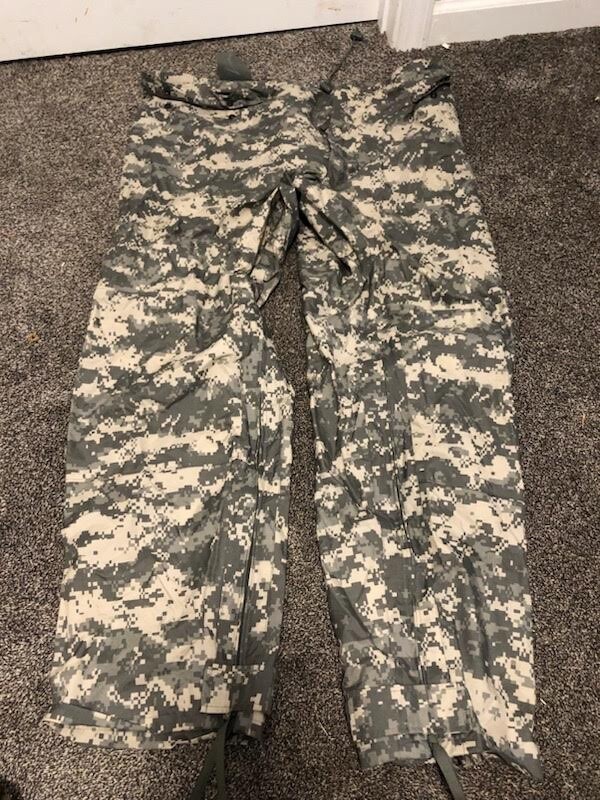 Large Lot Of US Army Military Surplus Collection LOT Great value (lot 2 ...