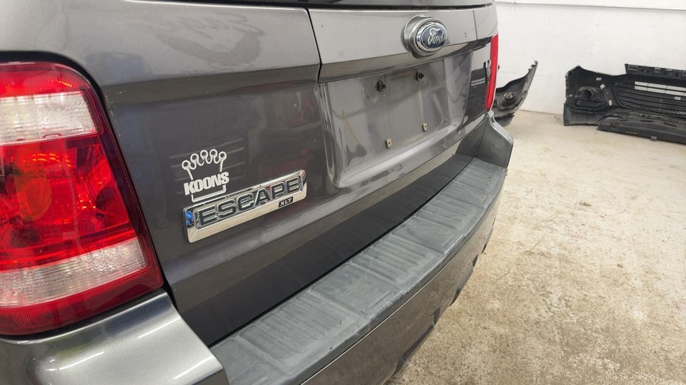 (LOCAL PICKUP ONLY) 08 09 10 11 12 FORD ESCAPE Trunk/decklid/hatch ...