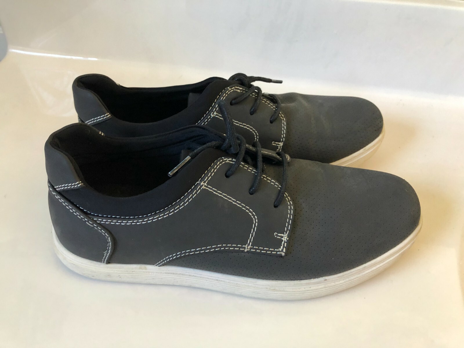 ID Required Size 6M Boys Youth Gray Casual Oxford Lace Up Shoes | eBay