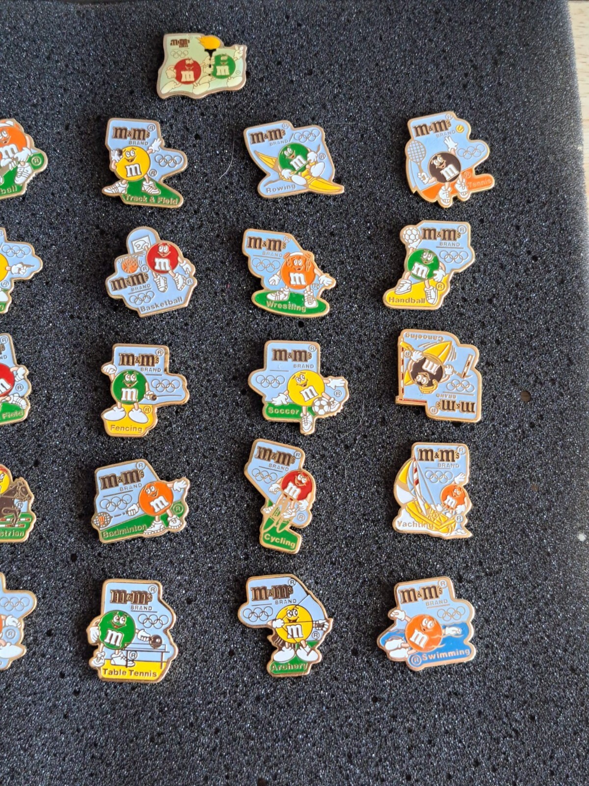 Olympic pin NOC IOC M&M`s 1991 Olympic Summer Games Limited Edition 26 ...