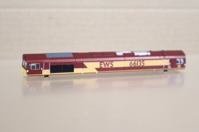 GRAHAM FARISH 371-375 BODY for EWS CLASS 66 DIESEL LOCOMOTIVE 66135 oj ...