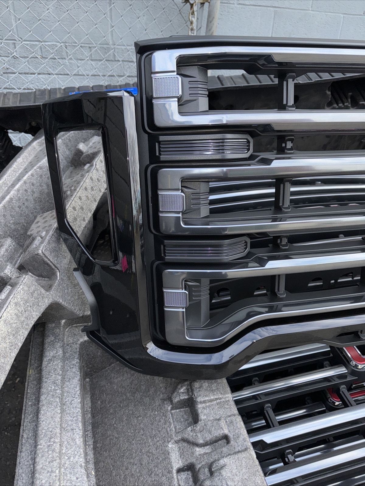 2020-2023 GMC Sierra 2500HD 3500HD AT4 Grill with Camera | 84691997 ...