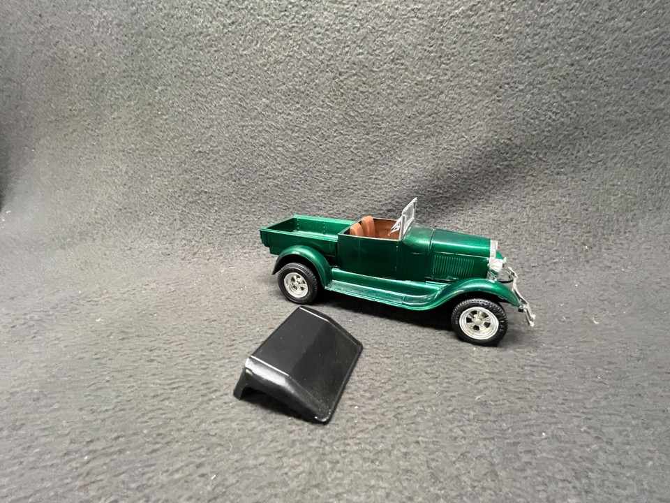 Revell '29 Ford Model A Roadster Pickup Hot Rod Model 1/25 Street Rod Custom | eBay