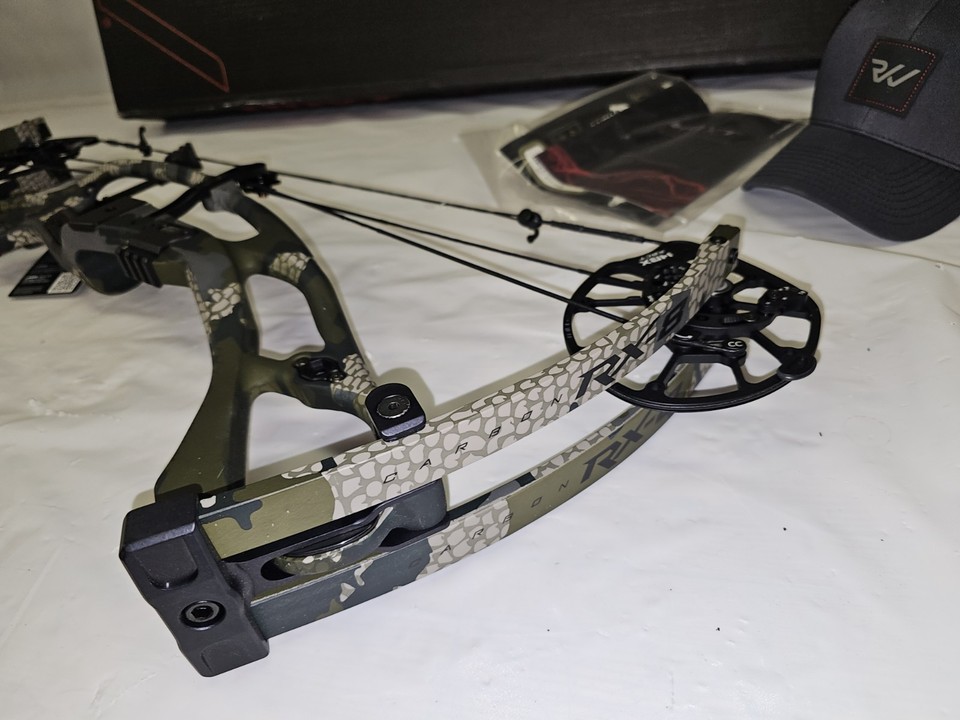 Hoyt RX-8 50 - 60lbs/25" - 30"/Kuiu Verde | eBay