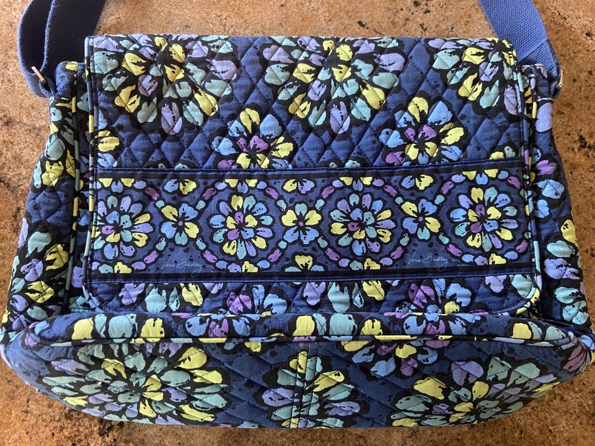 Vera Bradley Lighten Up Messenger Bag Bl - Women's handbags