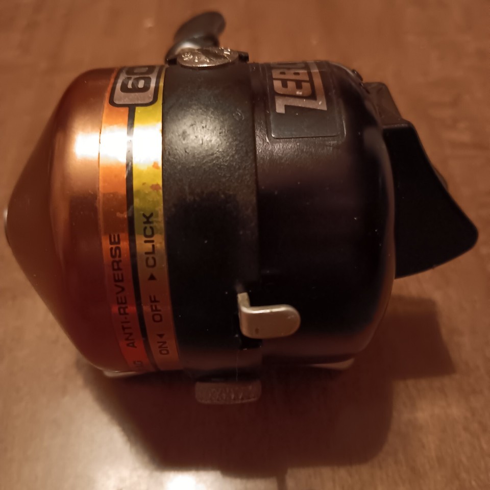 Vintage 1983 Zebco 600 Spincast Reel. Excellent Condition. Works Great ...