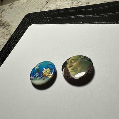 Lot Of 2 Button Pins - Animation - Shrek / SpongeBob Squarepants ...