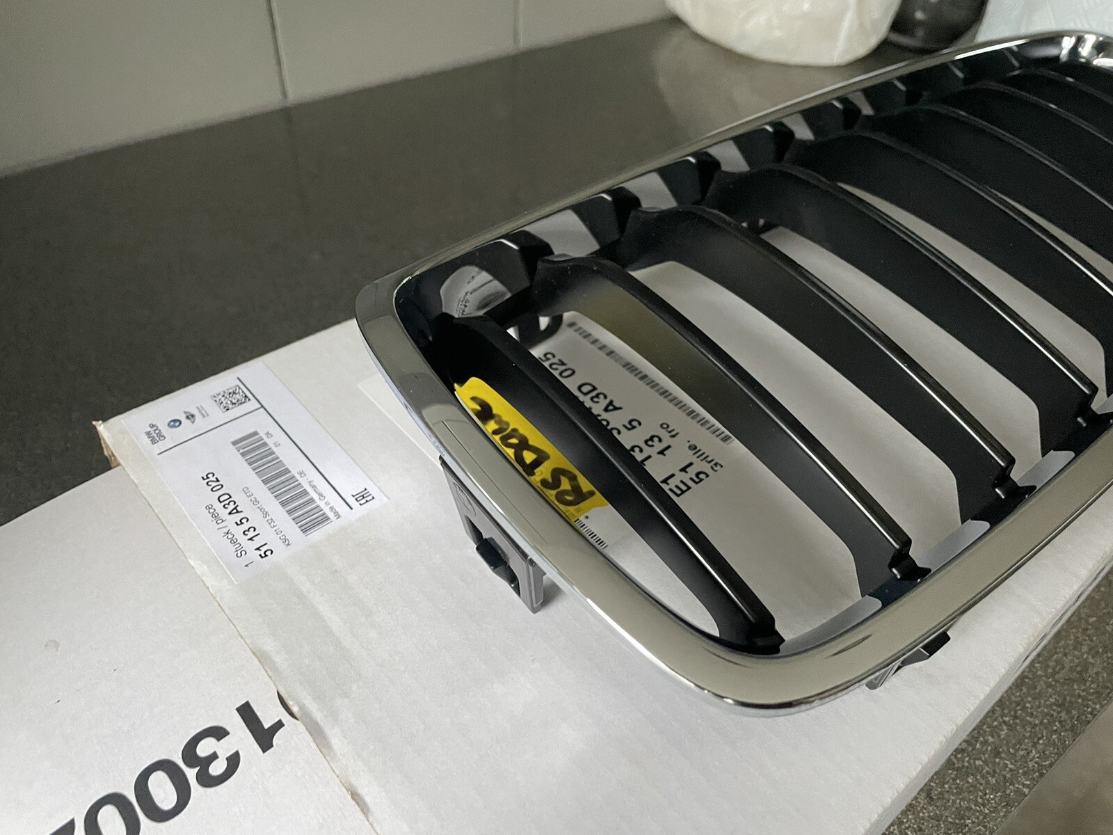 OEM BMW 1 F20 FRONT RADIATOR LEFT GRILLE URBAN 51137262119 7262119 2014 ...