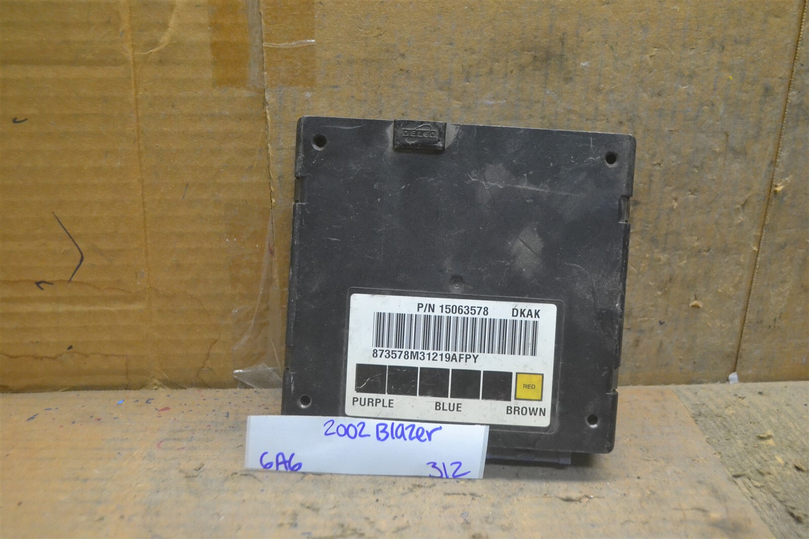2002 Cadillac Escalade Body Control Unit BCM 15063578 DKAK Module 312 ...