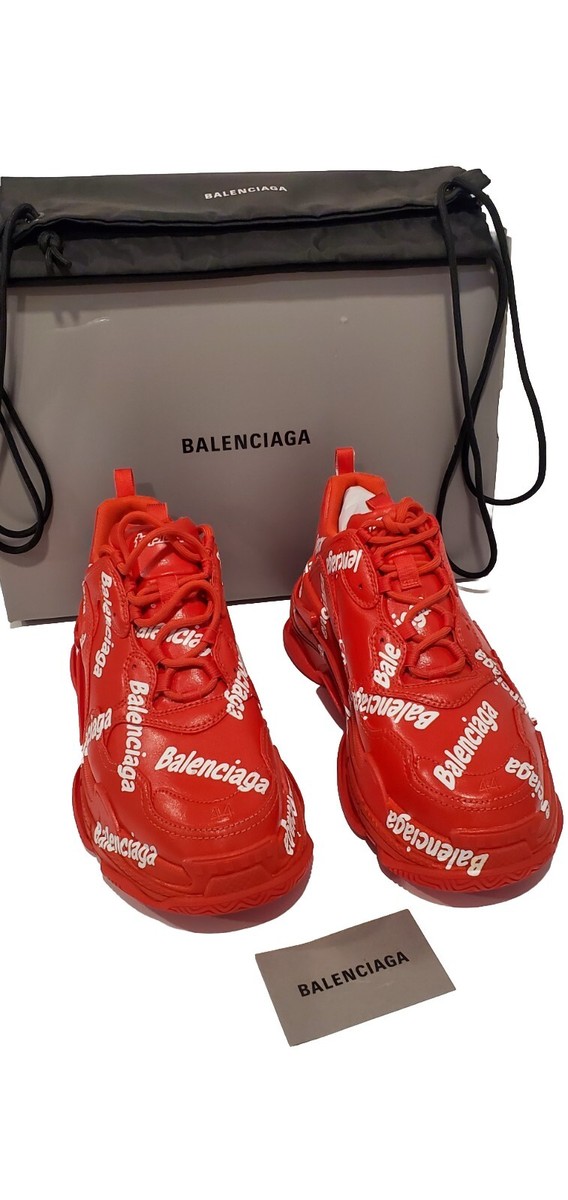 Balenciaga Triple S logo sneakers MEN'S RED ALL OVER $1190 Balenciaga Triple S logo sneakers MEN'S RED ALL OVER $1190