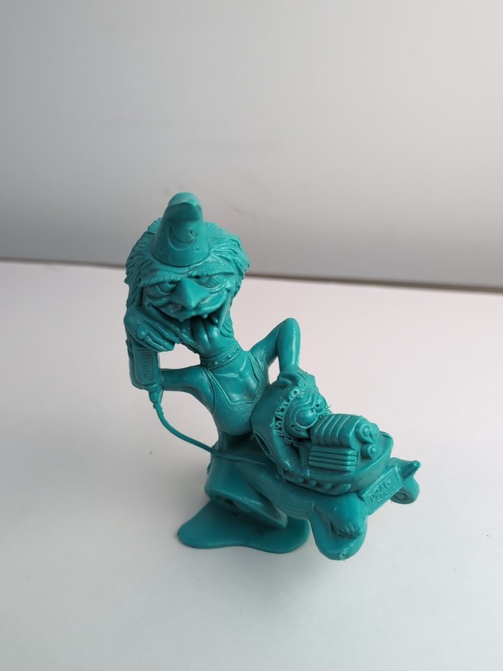 1960s vintage LOUIS MARX toys WEIRD OHS Drag Hag 5" figure NUTTY MADS ...