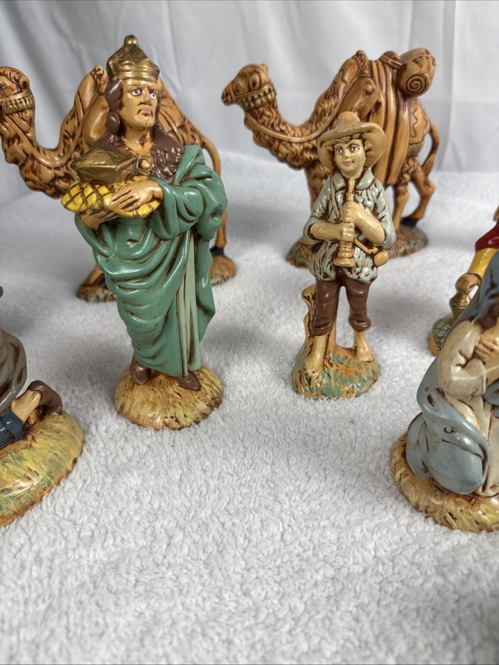 19 Piece Ceramic Nativity Set Hand Painted - Atlantic Mold! | eBay