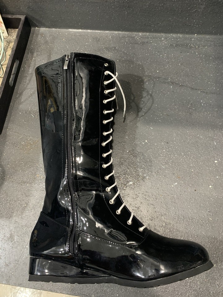 The Icon Sting Autographed Boot W/proof Wcw Wrestling Aew Signed Wwe ...