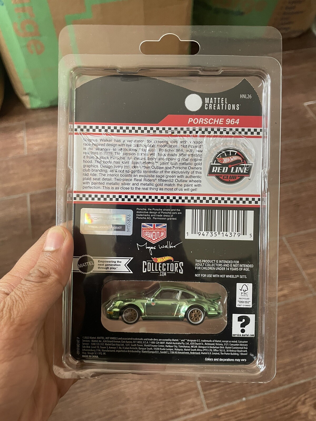 RLC Exclusive Magnus Walker "Urban Outlaw" Porsche 964/InHand ...