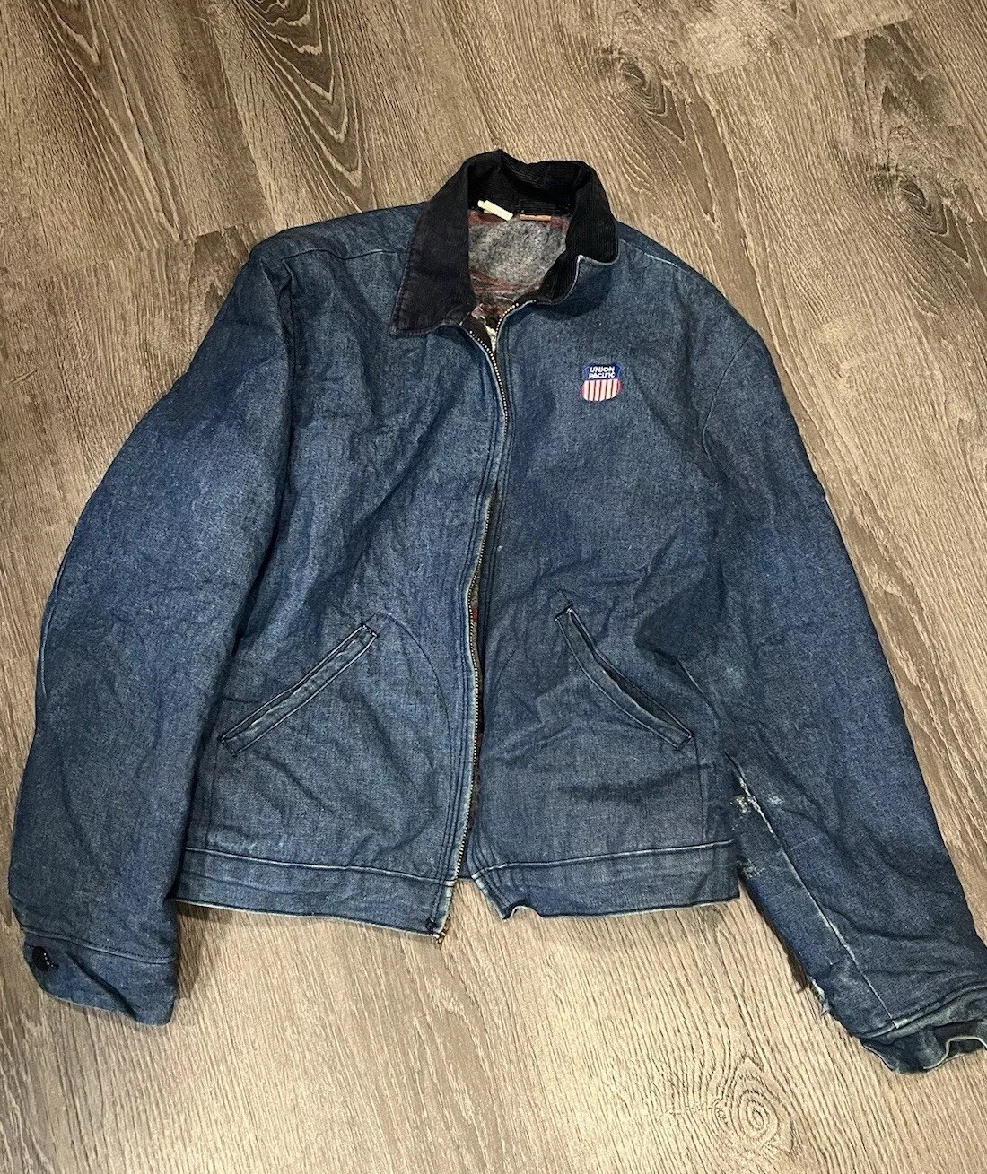 Vintage Big Ben denim jacket with Union Pacific embro… - Gem