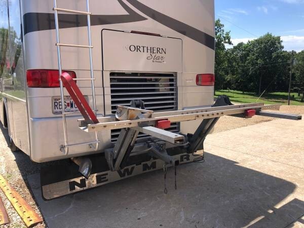 Hydralift Motorcycle Lifts/ Innovative RV Tech 4288 Motorcycle Carrier ...